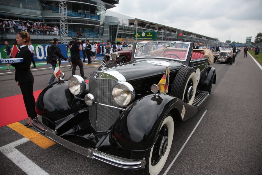 Museo Nicolis, ACI Storico, Lewis Hamilton, Mercedes Benz 500K, F1 ...