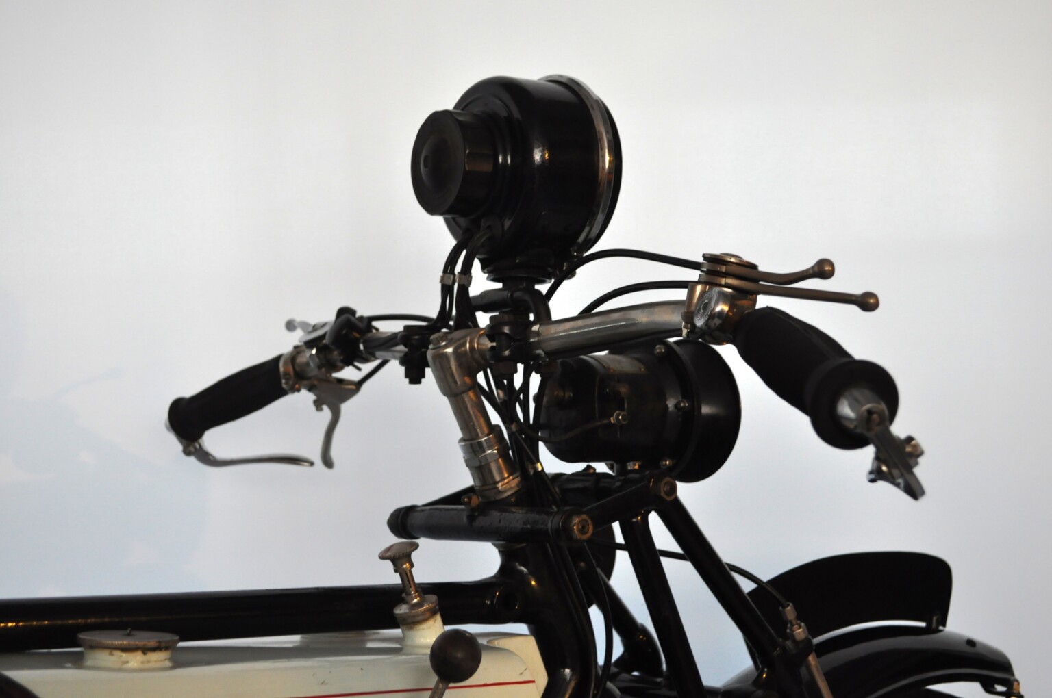 Triumph, 1924, "Model R" - Museo Nicolis