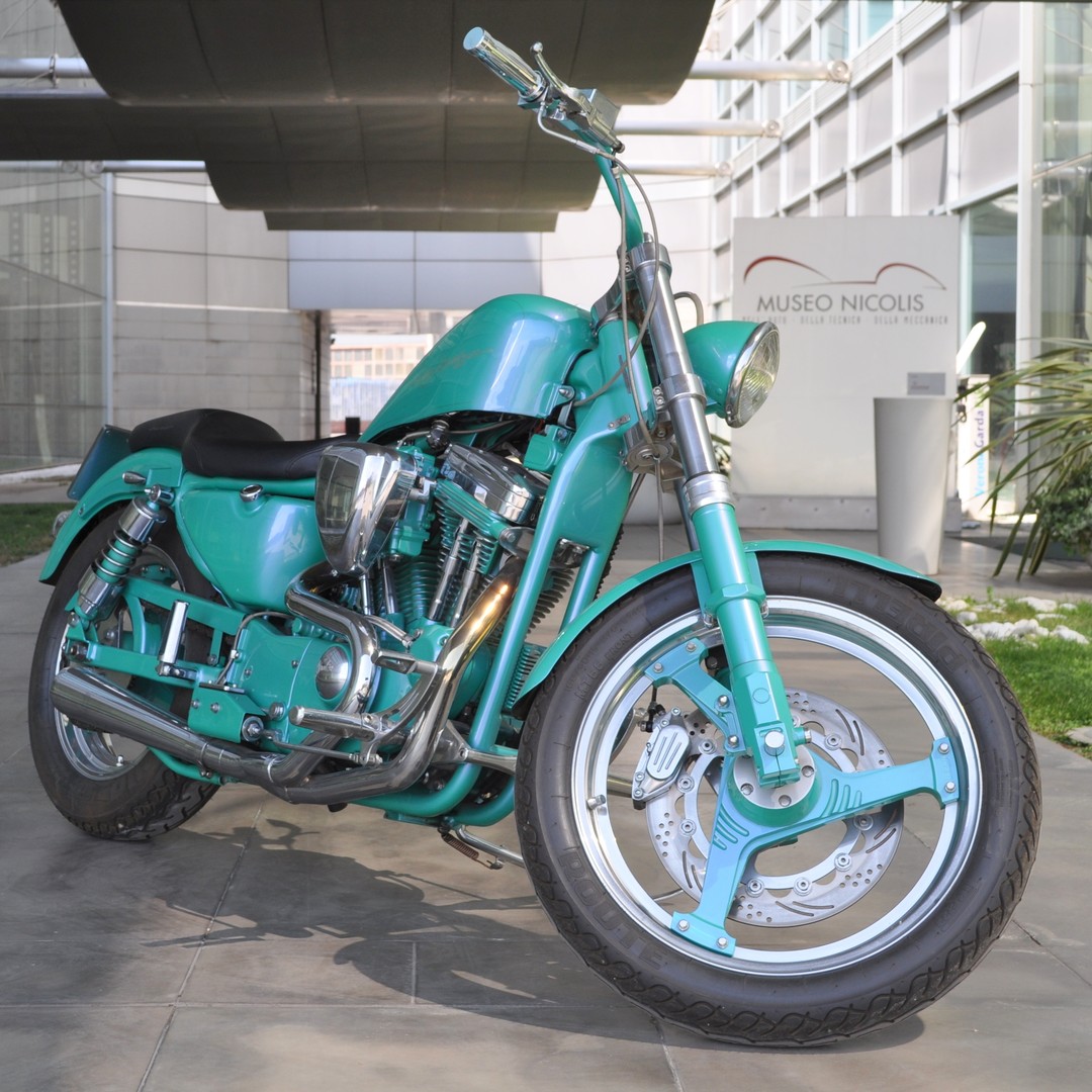 Museo Nicolis - Hundreds of cars, motorcycles and bicycles